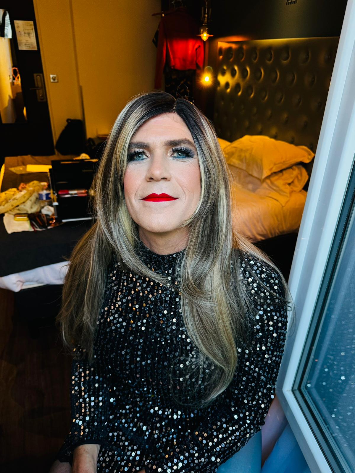 Stéphanie: de l’ombre à son affirmation..suite | Transbeauté